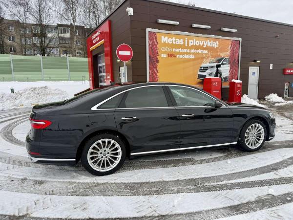 Melns Audi A8 2018 Tauragė, ar dzinēja tilpumu 3.00 L un nobraukumu 250 tūkst. km par 27900 €, foto 6 vietnē AUTOMOTO.COM.LV