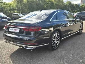 Black Audi A8 2018 in Vilnius, with an engine capacity of 3.00 L and mileage of 174 thousand km for 35900 €, photo 4 on AUTOMOTO.COM.LV