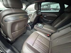 Melns Audi A8 2018 Jūrmala, ar dzinēja tilpumu 2.97 L un nobraukumu 159 tūkst. km par 36300 €, foto 12 vietnē AUTOMOTO.COM.LV