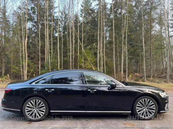 Melns Audi A8 2018 Tallina, ar dzinēja tilpumu 3.00 L un nobraukumu 134 tūkst. km par 36900 €, foto 7 vietnē AUTOMOTO.COM.LV