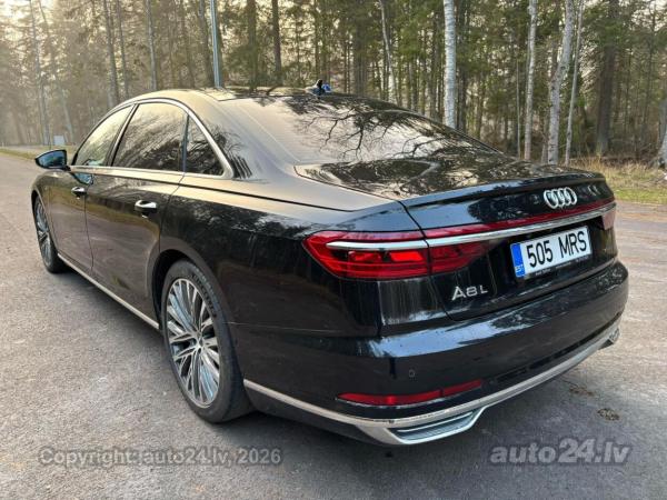 Melns Audi A8 2018 Tallina, ar dzinēja tilpumu 3.00 L un nobraukumu 134 tūkst. km par 36900 €, foto 9 vietnē AUTOMOTO.COM.LV