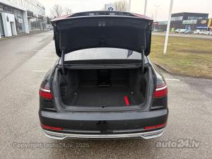 Black Audi A8 2018 in Viljandi, with an engine capacity of 3.00 L and mileage of 163 thousand km for 34900 €, photo 12 on AUTOMOTO.COM.LV