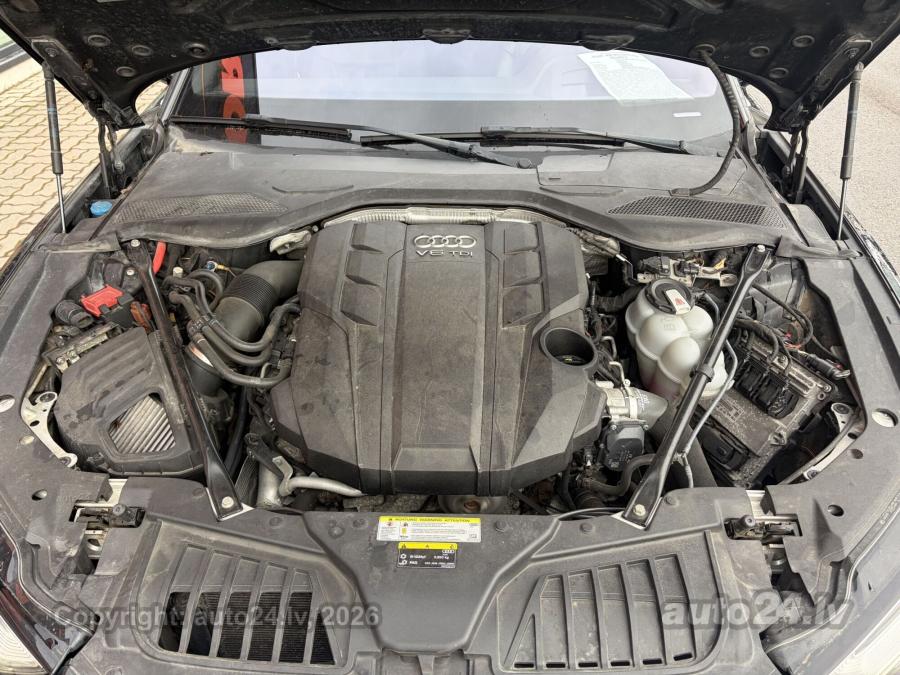 Black Audi A8 2018 in Viljandi, with an engine capacity of 3.00 L and mileage of 163 thousand km for 34900 €, photo 13 on AUTOMOTO.COM.LV