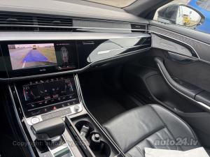 Black Audi A8 2018 in Viljandi, with an engine capacity of 3.00 L and mileage of 163 thousand km for 34900 €, photo 19 on AUTOMOTO.COM.LV