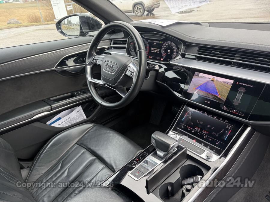 Black Audi A8 2018 in Viljandi, with an engine capacity of 3.00 L and mileage of 163 thousand km for 34900 €, photo 22 on AUTOMOTO.COM.LV