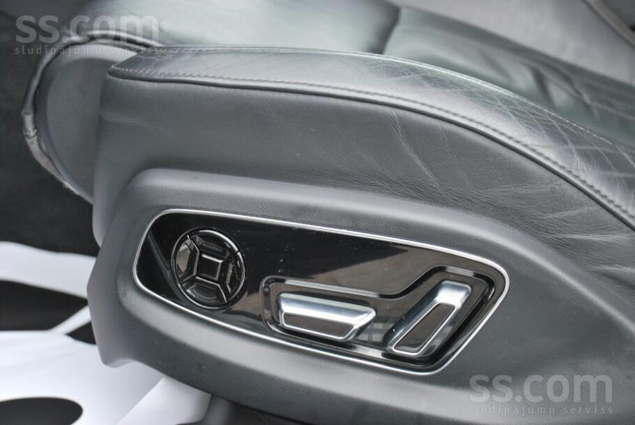 Melns Audi A8 2018 Ventspils, ar dzinēja tilpumu 3.00 L un nobraukumu 269 tūkst. km par 27900 €, foto 21 vietnē AUTOMOTO.COM.LV