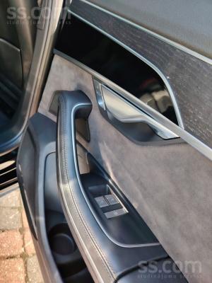 Melns Audi A8 2018 Ventspils, ar dzinēja tilpumu 3.00 L un nobraukumu 269 tūkst. km par 27900 €, foto 26 vietnē AUTOMOTO.COM.LV