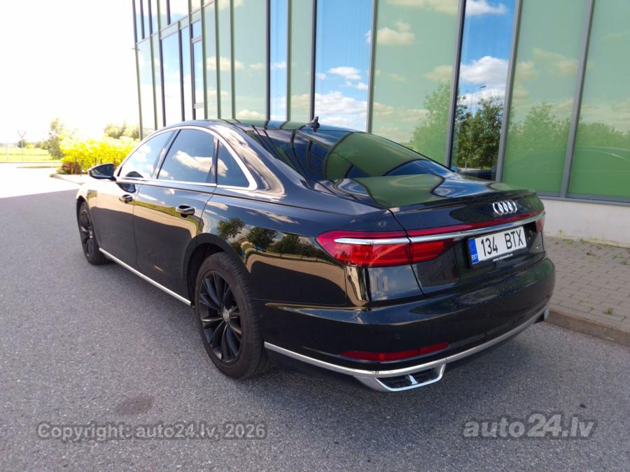 Melns Audi A8 2018 Tartu, ar dzinēja tilpumu 3.00 L un nobraukumu 222 tūkst. km par 28500 €, foto 5 vietnē AUTOMOTO.COM.LV