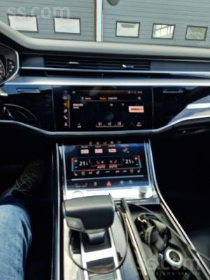 Black Audi A8 2018 in Riga, with an engine capacity of 3.00 L and mileage of 230 thousand km for 30000 €, photo 10 on AUTOMOTO.COM.LV