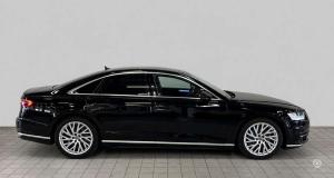 Black Audi A8 2018 in Kaunas, with an engine capacity of 3.00 L and mileage of 72 thousand km for 34800 €, photo 4 on AUTOMOTO.COM.LV
