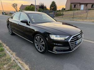 Black Audi A8 2018 in Taurage, with an engine capacity of 2.97 L and mileage of 182 thousand km for 34500 €, photo 7 on AUTOMOTO.COM.LV