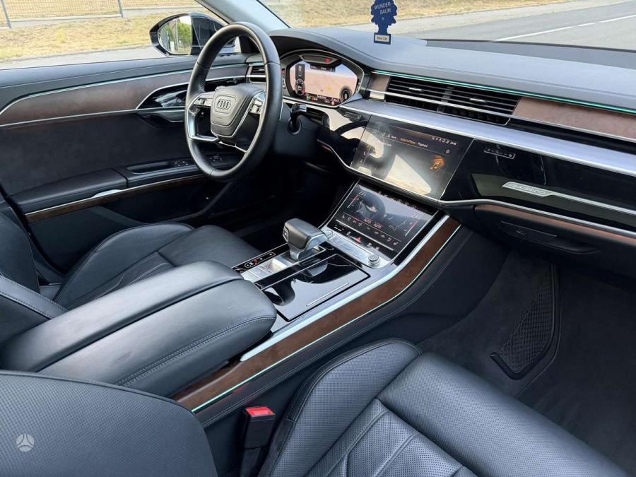 Black Audi A8 2018 in Taurage, with an engine capacity of 2.97 L and mileage of 182 thousand km for 34500 €, photo 22 on AUTOMOTO.COM.LV
