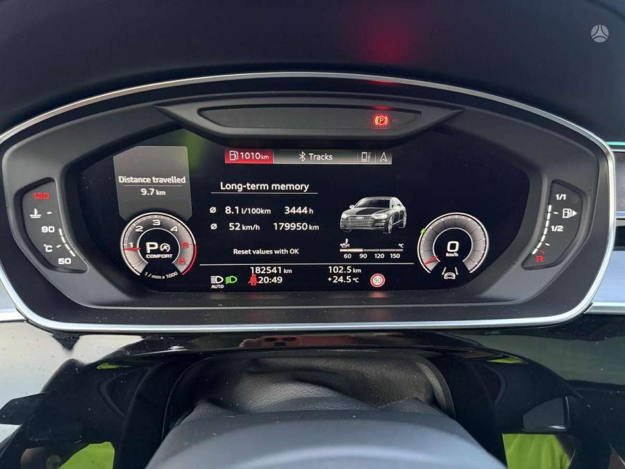 Black Audi A8 2018 in Taurage, with an engine capacity of 2.97 L and mileage of 182 thousand km for 34500 €, photo 23 on AUTOMOTO.COM.LV