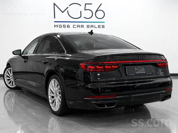 Black Audi A8 2018 in Riga, with an engine capacity of 3.00 L and mileage of 225 thousand km for 31990 €, photo 5 on AUTOMOTO.COM.LV