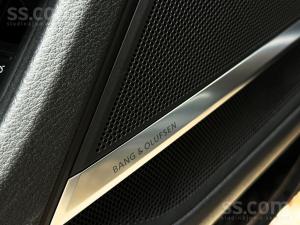 Черный Ауди А8 2018 в Рига, объемом двигателя 3.00 л и пробегом 225 тыс. км за 31990 €, фото 17 на AUTOMOTO.COM.LV