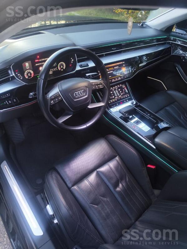 Audi A8 2018 Rīga vietnē Melns Audi A8 2018 Rīga, ar dzinēja tilpumu 3.00 L un nobraukumu 220 tūkst. km par 31500 €, foto 11 vietnē AUTOMOTO.COM.LV