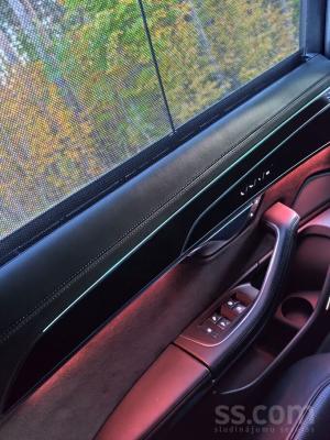 Melns Audi A8 2018 Rīga, ar dzinēja tilpumu 3.00 L un nobraukumu 220 tūkst. km par 31500 €, foto 15 vietnē AUTOMOTO.COM.LV