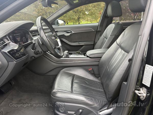 Black Audi A8 2018 in Viljandi, with an engine capacity of 3.00 L and mileage of 165 thousand km for 33500 €, photo 7 on AUTOMOTO.COM.LV