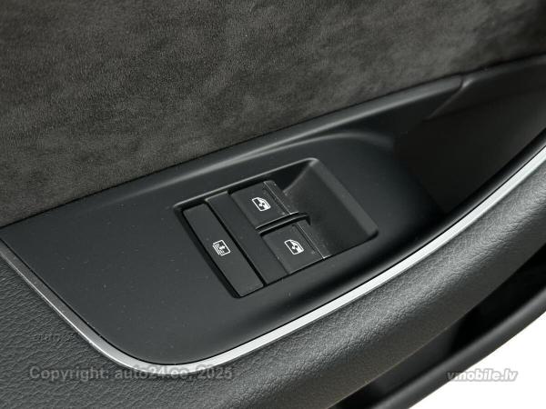 Black Audi A8 2019 in Riga, with an engine capacity of 3.00 L and mileage of 55 thousand km for 48290 €, photo 11 on AUTOMOTO.COM.LV