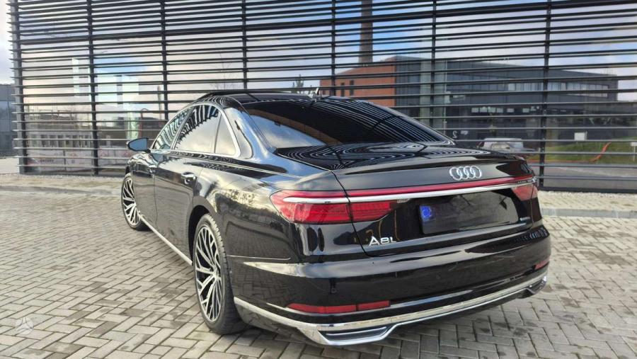 Melns Audi A8 2019 Klaipėda, ar dzinēja tilpumu 3.00 L un nobraukumu 152 tūkst. km par 29500 €, foto 2 vietnē AUTOMOTO.COM.LV