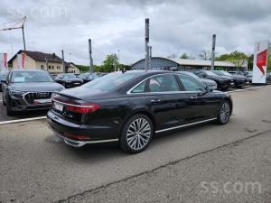 Melns Audi A8 2019 Jelgava, ar dzinēja tilpumu 3.00 L un nobraukumu 56 tūkst. km par 45000 €, foto 12 vietnē AUTOMOTO.COM.LV