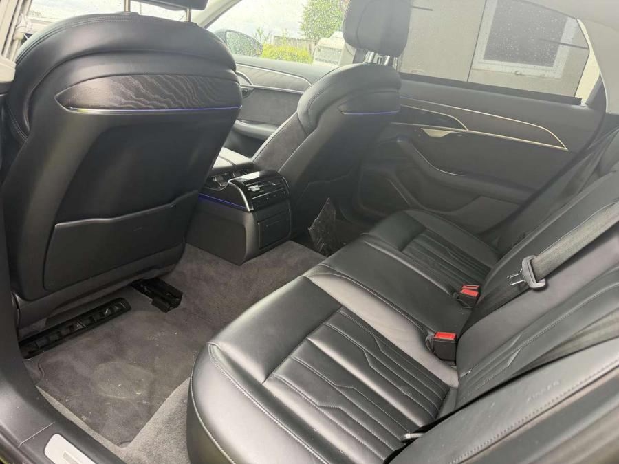 Melns Audi A8 2019 Šalčininkai, ar dzinēja tilpumu 2.97 L un nobraukumu 122 tūkst. km par 25999 €, foto 22 vietnē AUTOMOTO.COM.LV