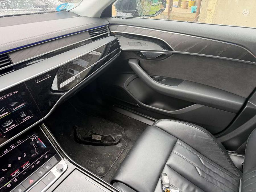 Melns Audi A8 2019 Šalčininkai, ar dzinēja tilpumu 2.97 L un nobraukumu 122 tūkst. km par 25999 €, foto 27 vietnē AUTOMOTO.COM.LV