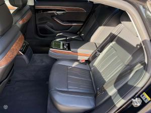 Black Audi A8 2019 in Kaunas, with an engine capacity of 3.00 L and mileage of 125 thousand km for 30000 €, photo 8 on AUTOMOTO.COM.LV
