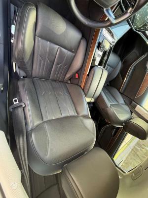 Black Audi A8 2019 in Kaunas, with an engine capacity of 3.00 L and mileage of 125 thousand km for 30000 €, photo 16 on AUTOMOTO.COM.LV