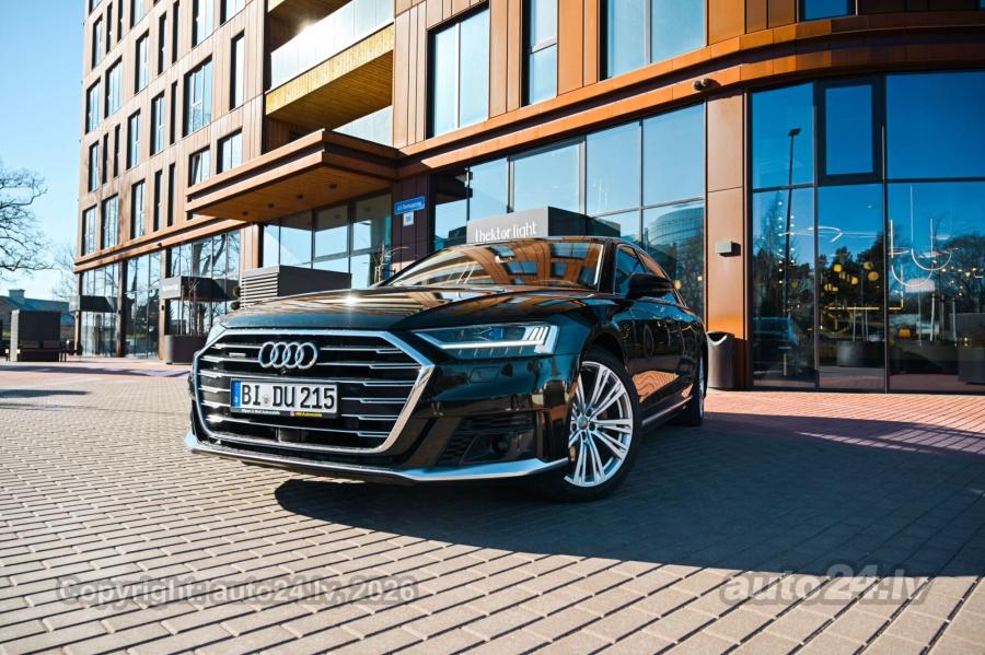 Melns Audi A8 2020 Tallina, ar dzinēja tilpumu 3.00 L un nobraukumu 200 tūkst. km par 39900 €, foto 1 vietnē AUTOMOTO.COM.LV