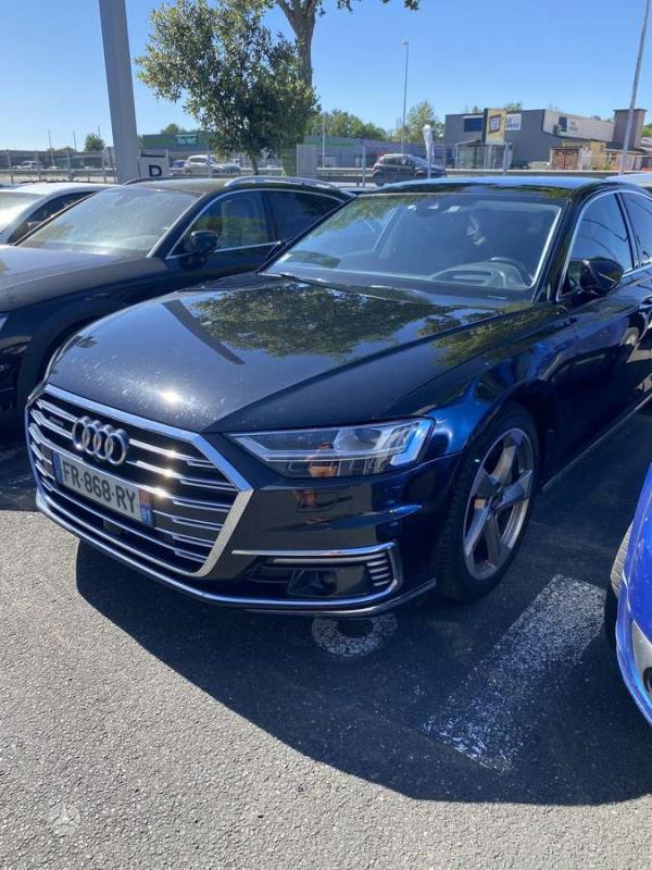 Melns Audi A8 2020 Tauragė, ar dzinēja tilpumu 3.00 L un nobraukumu 188 tūkst. km par 27500 €, foto 1 vietnē AUTOMOTO.COM.LV