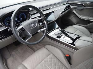 Melns Audi A8 2020 Viļņa, ar dzinēja tilpumu 3.00 L un nobraukumu 85 tūkst. km par 48500 €, foto 10 vietnē AUTOMOTO.COM.LV