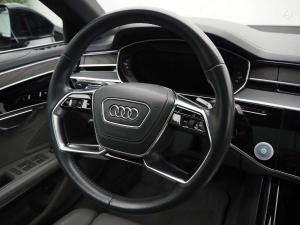 Melns Audi A8 2020 Viļņa, ar dzinēja tilpumu 3.00 L un nobraukumu 85 tūkst. km par 48500 €, foto 23 vietnē AUTOMOTO.COM.LV
