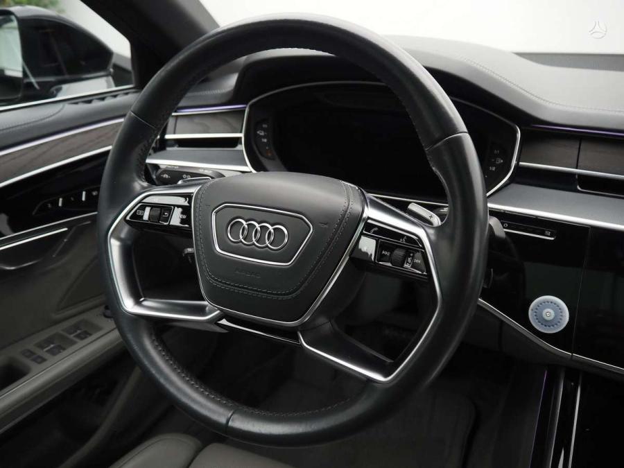 Melns Audi A8 2020 Viļņa, ar dzinēja tilpumu 3.00 L un nobraukumu 85 tūkst. km par 48500 €, foto 23 vietnē AUTOMOTO.COM.LV