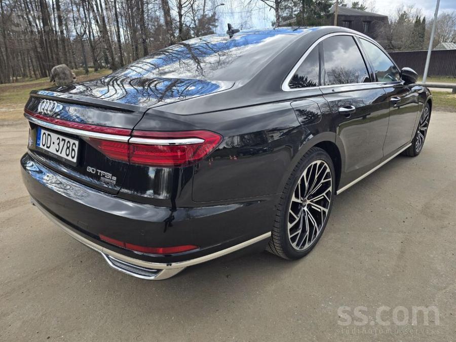 Black Audi A8 2021 in Riga, with an engine capacity of 3.00 L and mileage of 109 thousand km for 43900 €, photo 4 on AUTOMOTO.COM.LV