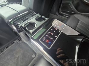 Black Audi A8 2021 in Riga, with an engine capacity of 3.00 L and mileage of 109 thousand km for 43900 €, photo 17 on AUTOMOTO.COM.LV
