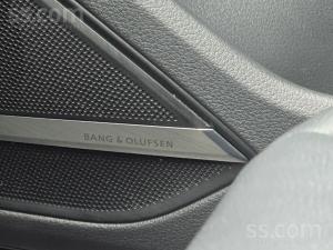 Black Audi A8 2021 in Riga, with an engine capacity of 3.00 L and mileage of 109 thousand km for 43900 €, photo 24 on AUTOMOTO.COM.LV