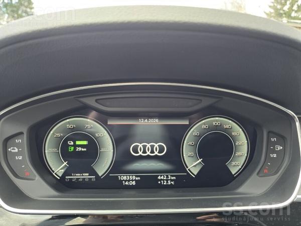 Black Audi A8 2021 in Riga, with an engine capacity of 3.00 L and mileage of 111 thousand km for 43900 €, photo 9 on AUTOMOTO.COM.LV