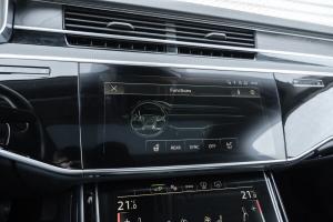 Black Audi A8 2021 in Marupe, with an engine capacity of 3.00 L and mileage of 113 thousand km for 42700 €, photo 22 on AUTOMOTO.COM.LV
