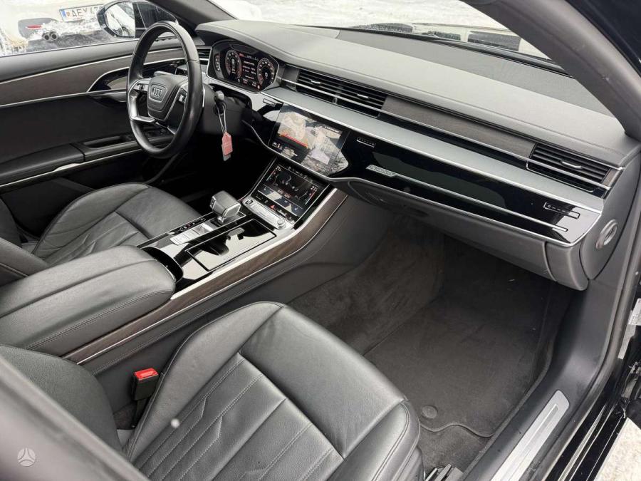 Melns Audi A8 2022 Viļņa, ar dzinēja tilpumu 3.00 L un nobraukumu 95 tūkst. km par 51500 €, foto 24 vietnē AUTOMOTO.COM.LV