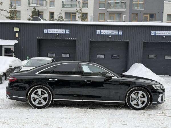 Melns Audi A8 2022 Viļņa, ar dzinēja tilpumu 3.00 L un nobraukumu 95 tūkst. km par 51500 €, foto 3 vietnē AUTOMOTO.COM.LV