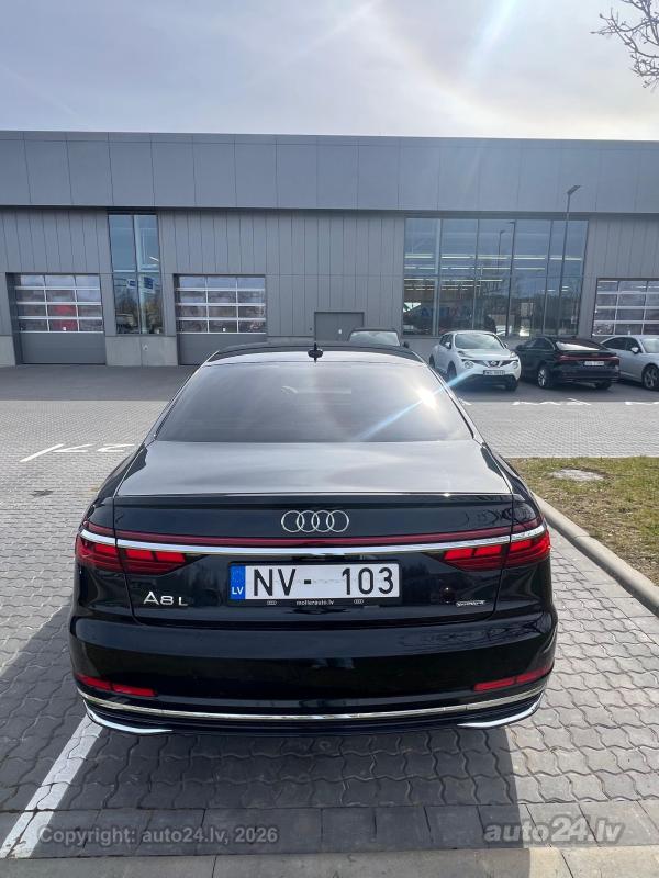 Black Audi A8 2022 in Riga, with an engine capacity of 3.00 L and mileage of 68 thousand km for 65900 €, photo 6 on AUTOMOTO.COM.LV