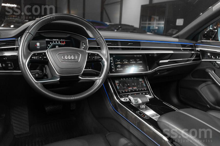 Black Audi A8 2022 in Riga, with an engine capacity of 3.00 L and mileage of 80 thousand km for 54900 €, photo 11 on AUTOMOTO.COM.LV