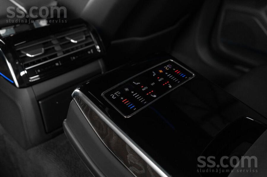 Black Audi A8 2022 in Riga, with an engine capacity of 3.00 L and mileage of 80 thousand km for 54900 €, photo 16 on AUTOMOTO.COM.LV