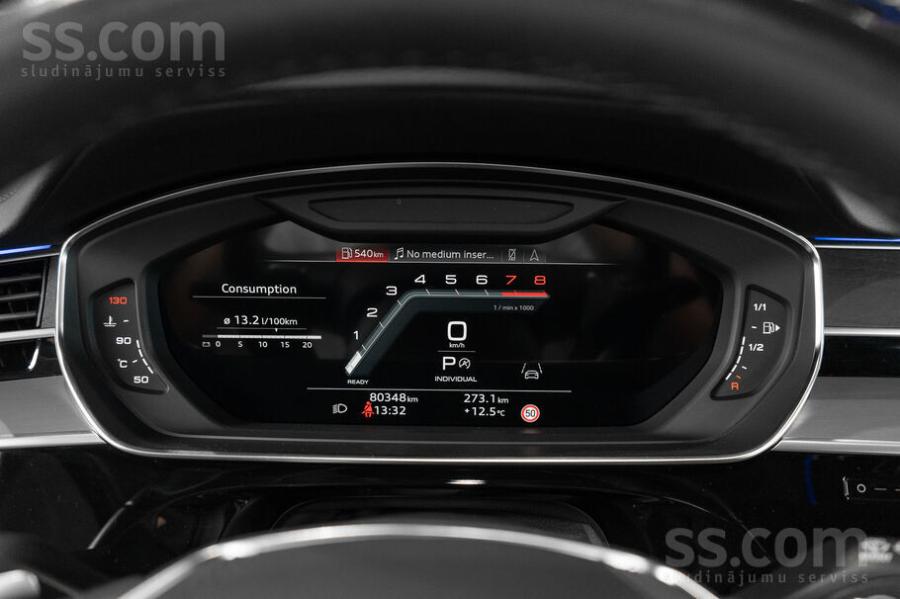 Black Audi A8 2022 in Riga, with an engine capacity of 3.00 L and mileage of 80 thousand km for 54900 €, photo 26 on AUTOMOTO.COM.LV