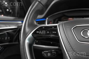 Black Audi A8 2022 in Riga, with an engine capacity of 3.00 L and mileage of 80 thousand km for 54900 €, photo 28 on AUTOMOTO.COM.LV