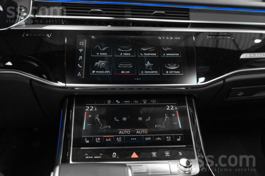 Black Audi A8 2022 in Riga, with an engine capacity of 3.00 L and mileage of 80 thousand km for 54900 €, photo 31 on AUTOMOTO.COM.LV