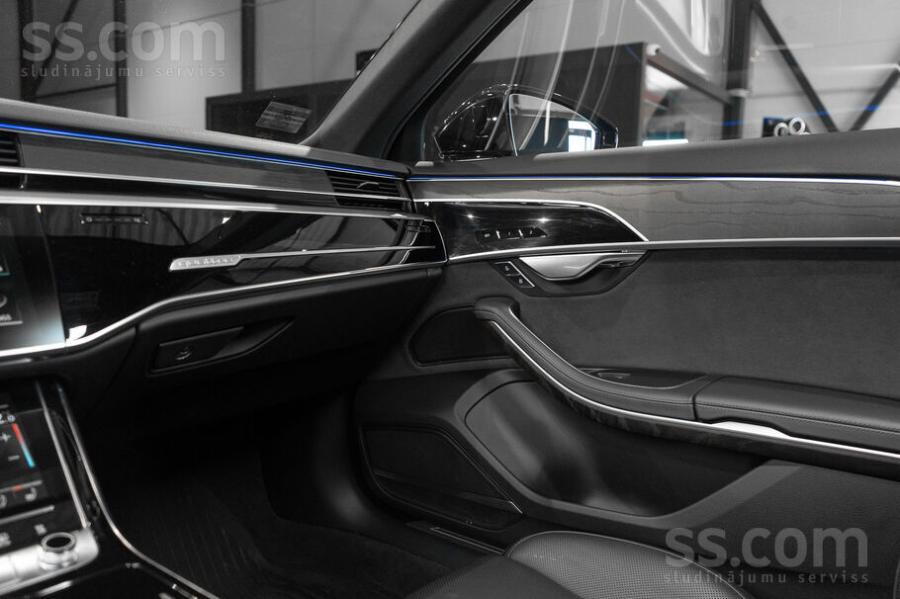 Black Audi A8 2022 in Riga, with an engine capacity of 3.00 L and mileage of 80 thousand km for 54900 €, photo 36 on AUTOMOTO.COM.LV