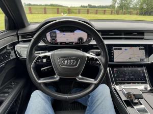 Black Audi A8 2022 in Plunge, with an engine capacity of 3.00 L and mileage of 80 thousand km for 54900 €, photo 12 on AUTOMOTO.COM.LV