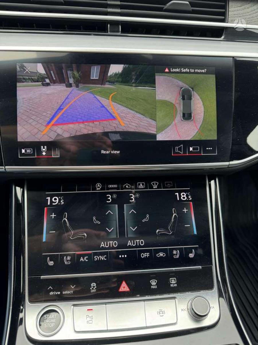 Black Audi A8 2022 in Plunge, with an engine capacity of 3.00 L and mileage of 80 thousand km for 54900 €, photo 16 on AUTOMOTO.COM.LV